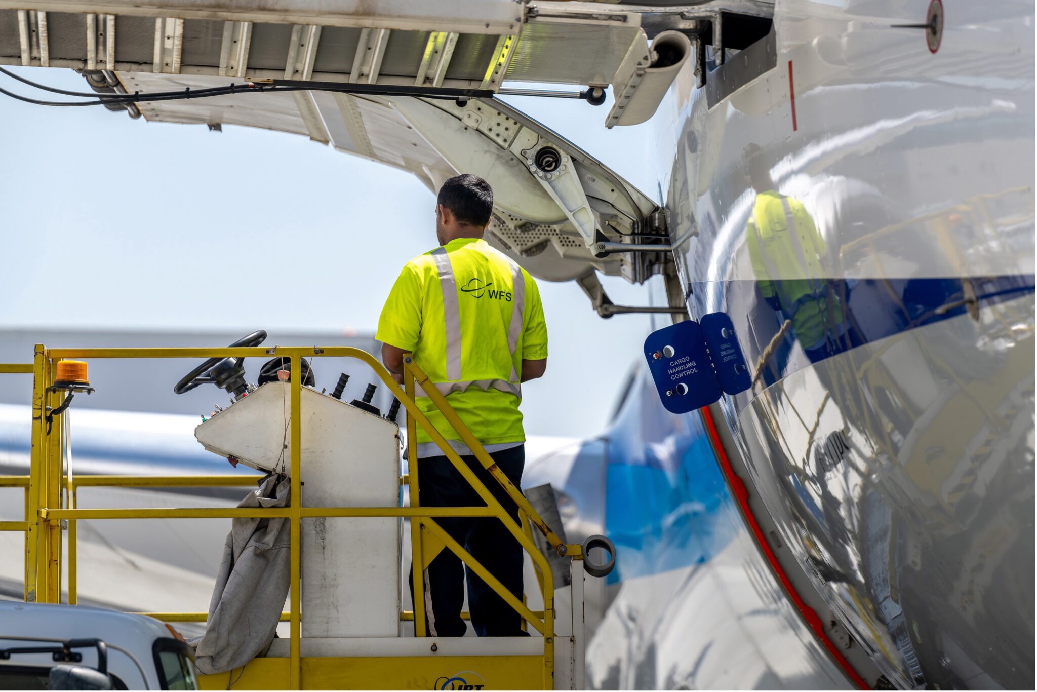 Worldwide Flight Services